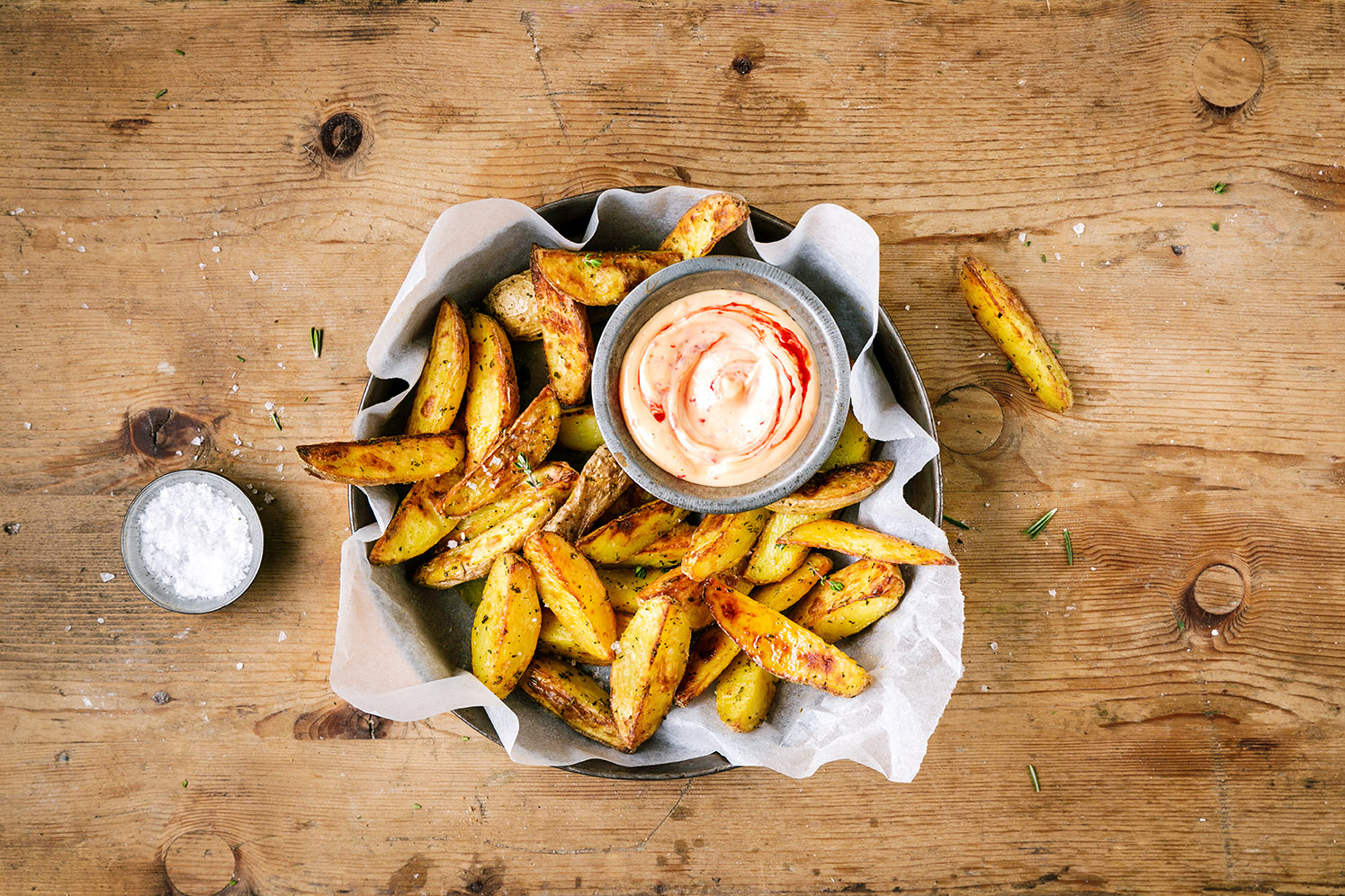 Country-Fries mit Chilli-Mayonnaise - Snack - Rezepte - Kartoffel